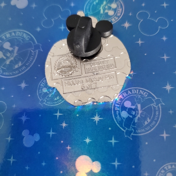 Disney | Jewelry | 2 Disney Character Candy Apples Pins Mickey Goofy ...
